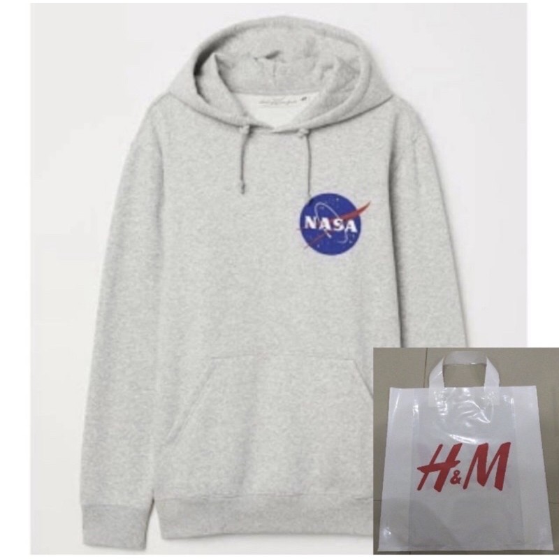 Jual HODDIE H&M NASA WORLD GREY | Shopee Indonesia