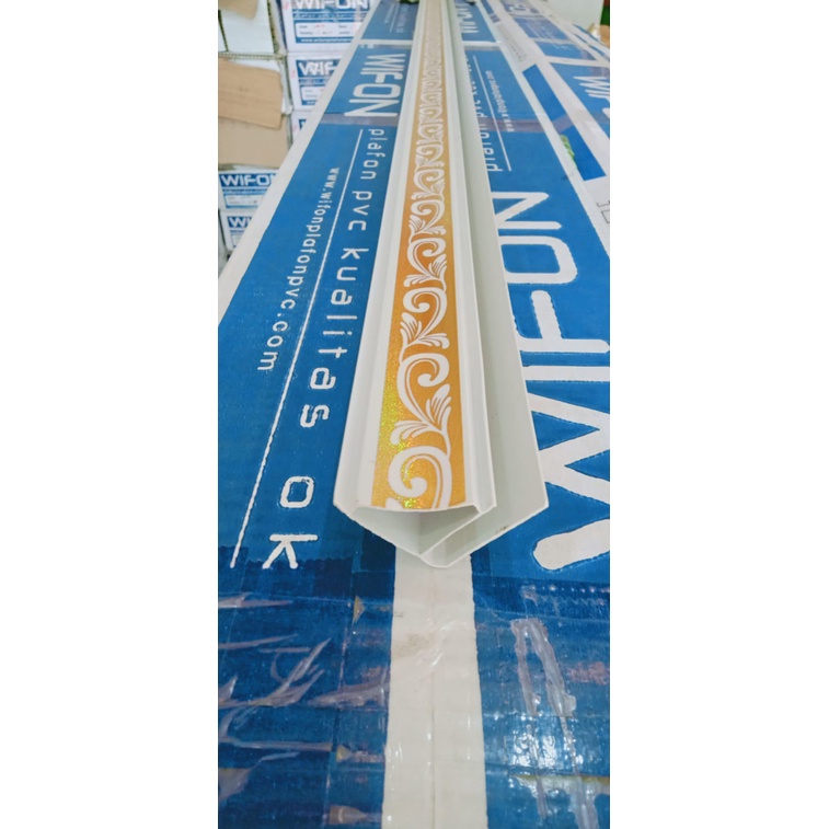 Jual Lis Dinding Plafon Pvc WL B1.8 Harga Perbatang 4 meter | Shopee Indonesia