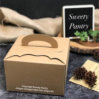 Jual 42012 B - Dus Kue / Box Kue / Tentengan Box Kue Ukuran 20x20x12,5 ...