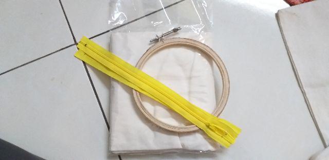 Pembidangan/Ring Sulam/Ram Sulam/Embroidery Hoops KAYU 6INCH | Shopee ...