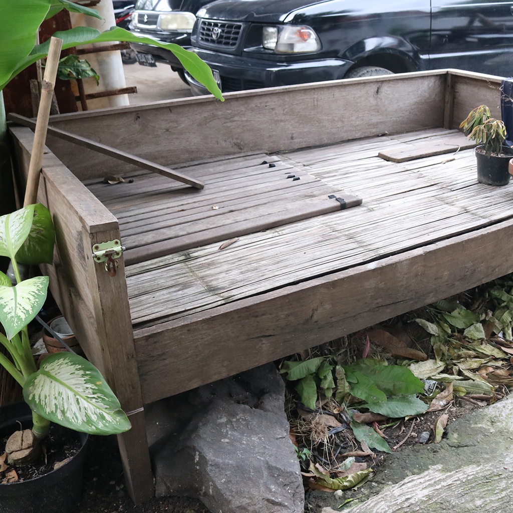 Harga Amben Kayu Terbaru Mei 2025 | BigGo Indonesia