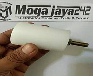 Jual roda roller nilon JUMBO penuntun rel pintu gerbang | Shopee Indonesia