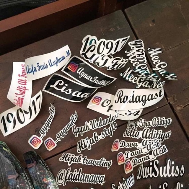 Jual Stiker nama custom | Shopee Indonesia