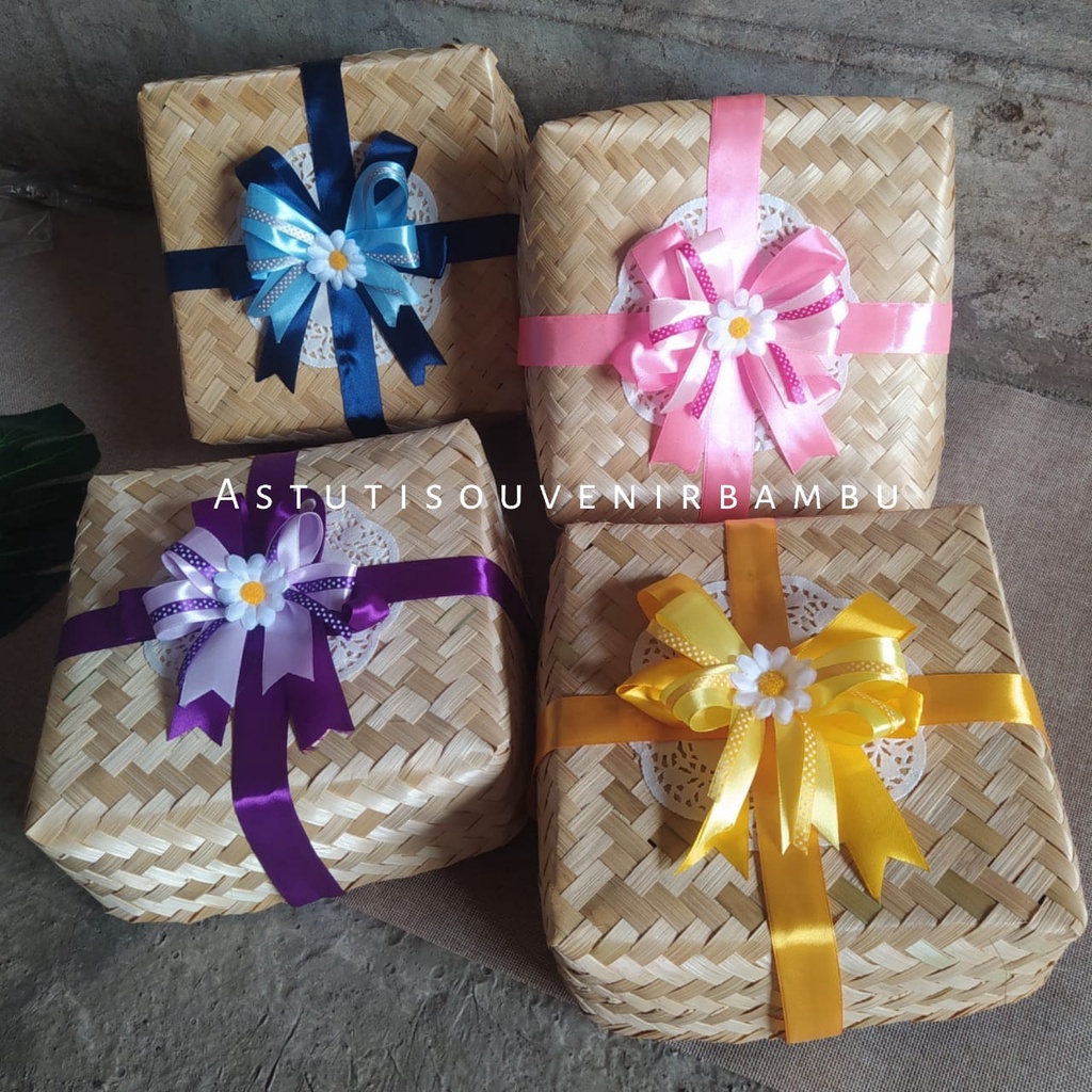 Harga Besek Hampers Terbaru Agustus 2021 | BigGo Indonesia