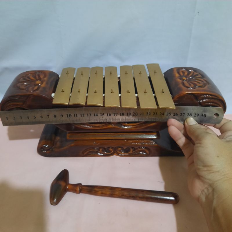 Jual Gamelan saron mini 7 nada/Alat musik tradisional /untuk edukasi ...
