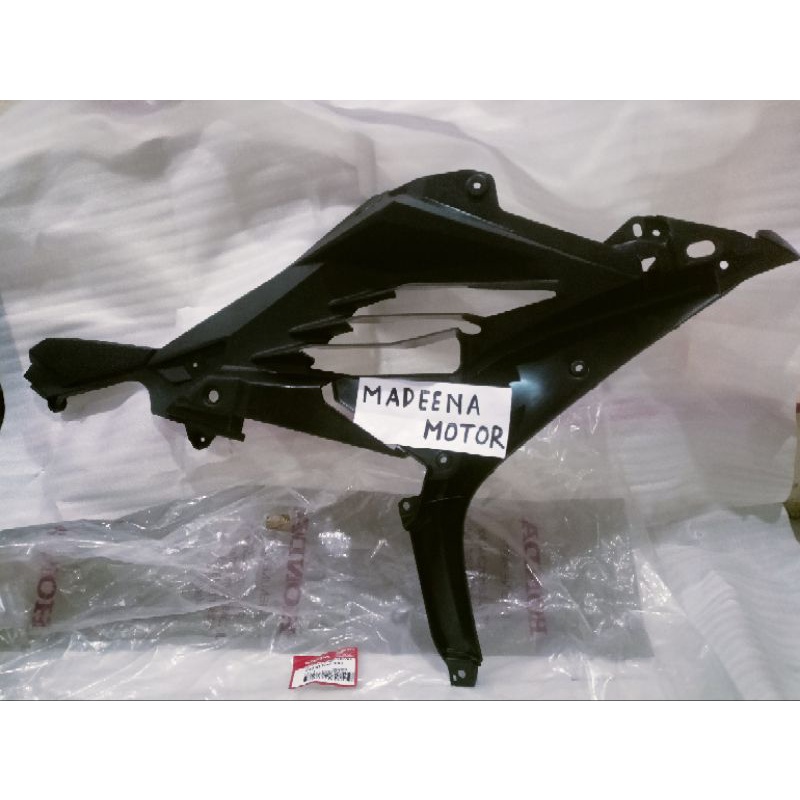 Jual Cover sambungan body tengah kanan atau Cover Cowl Assy R Inner ...