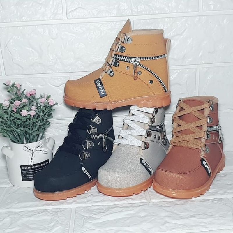 Jual Sepatu Boots Anak Laki Laki Velcro Trendy Masa Kini Variasi ...