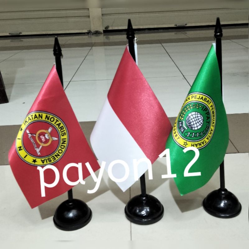 Jual tiang bendera kayu meja dan bendera IPPAT,NOTARIS,MERAH PUTIH ...