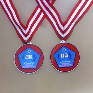 Jual FREE LABEL LOGO STICKER . Medali champion juara | Shopee Indonesia