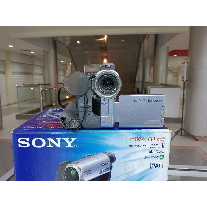 Jual Sony TRV 22E Handycam Sony TRV22E / Handycam Mini DV | Shopee ...