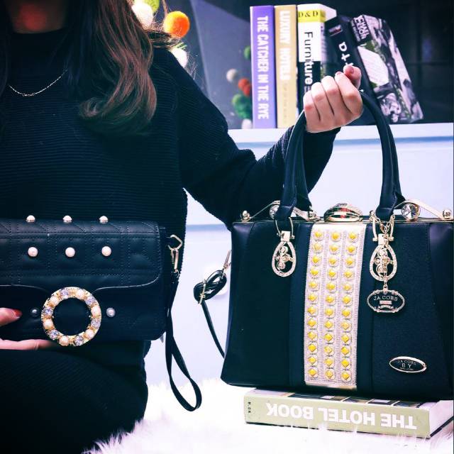 Jual Marc Jacob Frisca 2in1 | Shopee Indonesia