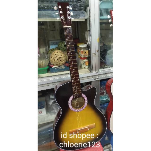 Jual Gitar Hitam Kuning LIMITED STOK, GOJEK PALEMBANG | Shopee Indonesia