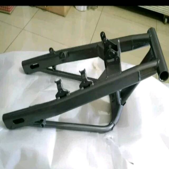 Jual Swing arm ninja rr new grey original | Shopee Indonesia