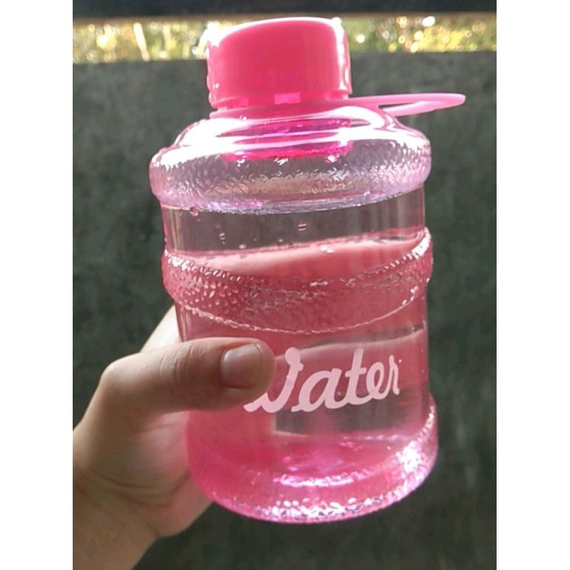 Jual Botol bentuk galon mini 650ml | Shopee Indonesia