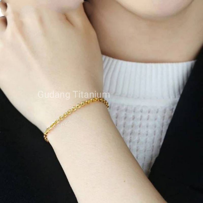 Produk Gudang Titanium | Shopee Indonesia