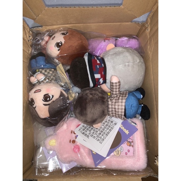 Jual Gachapon Tinytan BT21 Japan | Shopee Indonesia