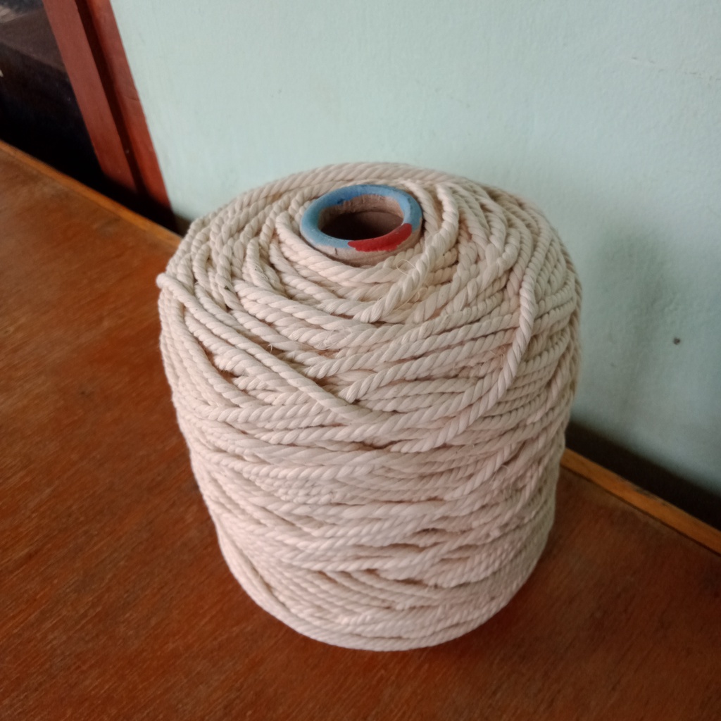 Jual Tali Katun Macrame / Benang Macrame Warna Beige 1kg | Shopee Indonesia
