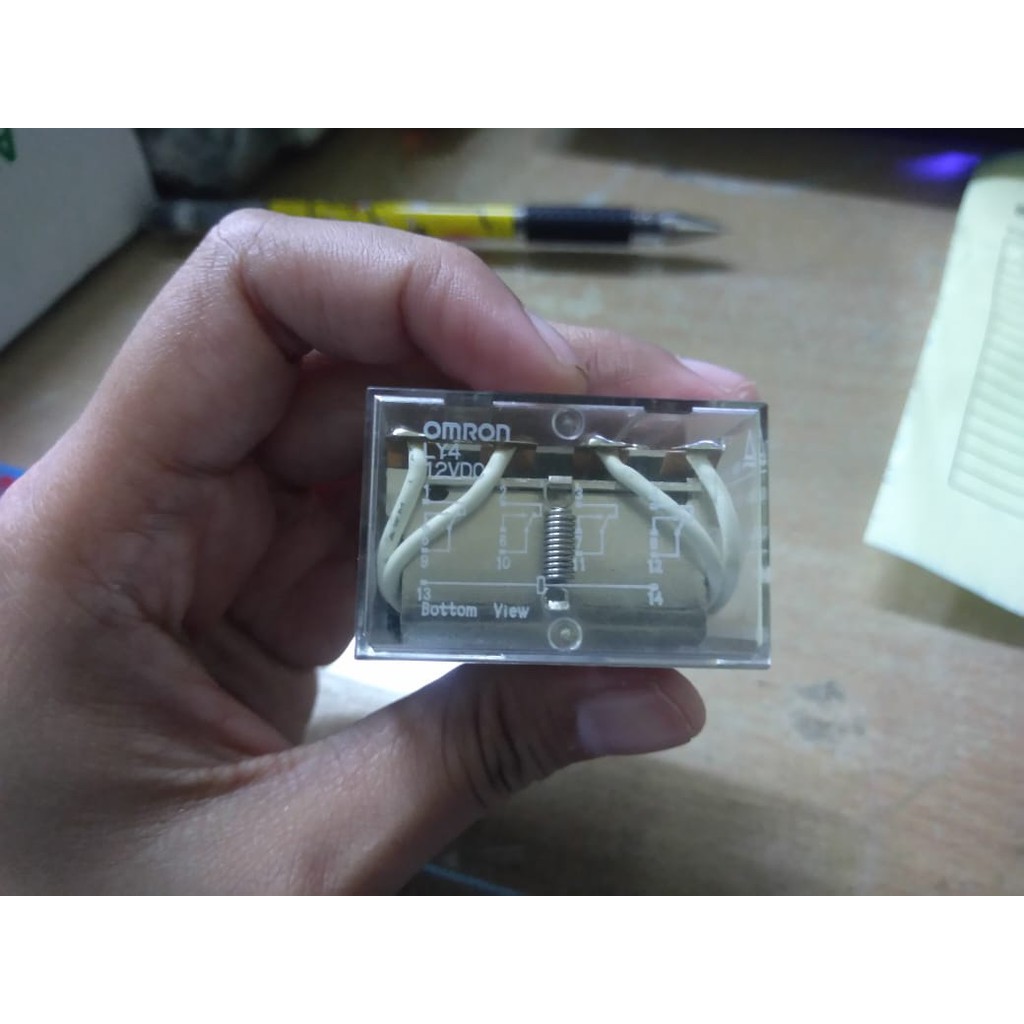 Jual RELAY OMRON LY4 12VDC / 12V 14 PIN / KAKI | Shopee Indonesia