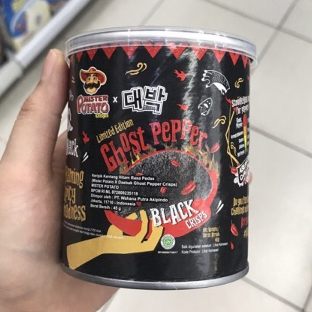 Jual MISTER POTATO X DAEBAK GHOST PEPPER BLACK CHIPS | Shopee Indonesia