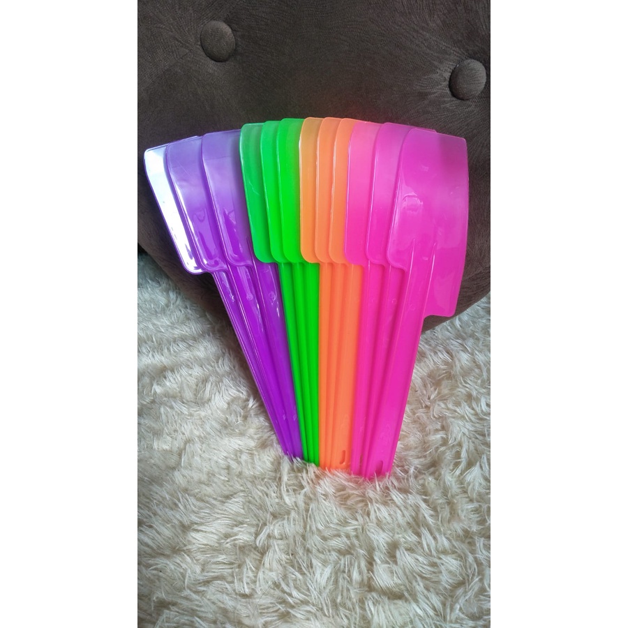 Jual (1 LUSIN / 12 PCS ) SOLET RAINBOW / SOLET SPATULA PLASTIK BESAR ...
