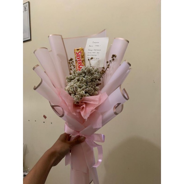 Jual buket bunga cokelat / buket bunga / buket cokelat / buket wisuda ...