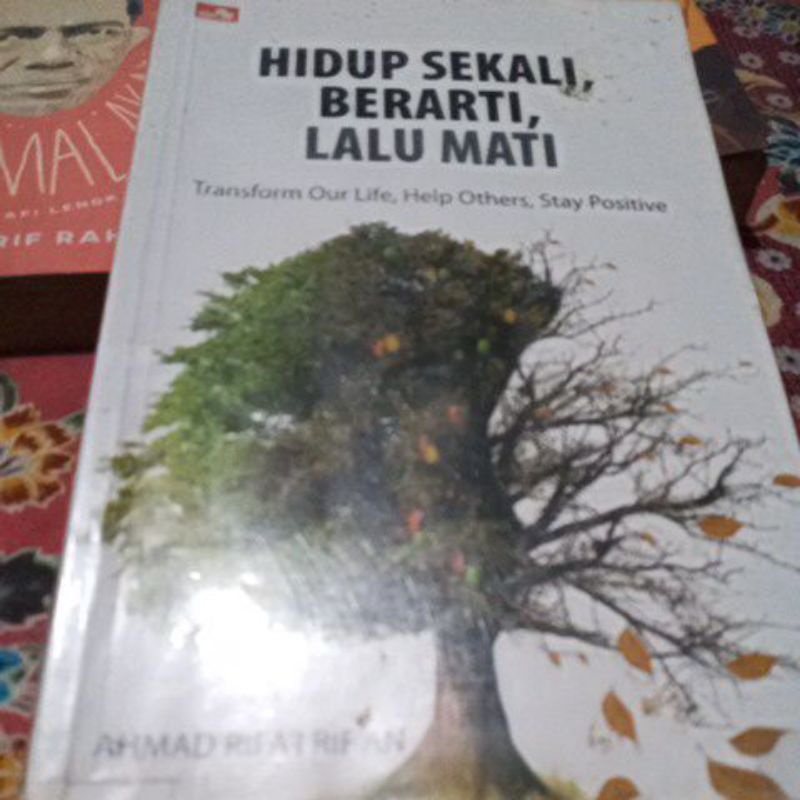 Jual buku Hidup sekali berarti lalu mati | Shopee Indonesia Jual buku Hidup sekali berarti lalu mati | Shopee Indonesia