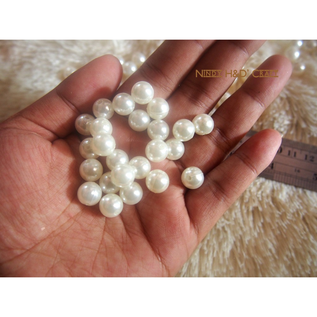 Jual Mutiara Plastik Putih Uk. 10mm | Mutiara Putih | Mutiara Kalung ...