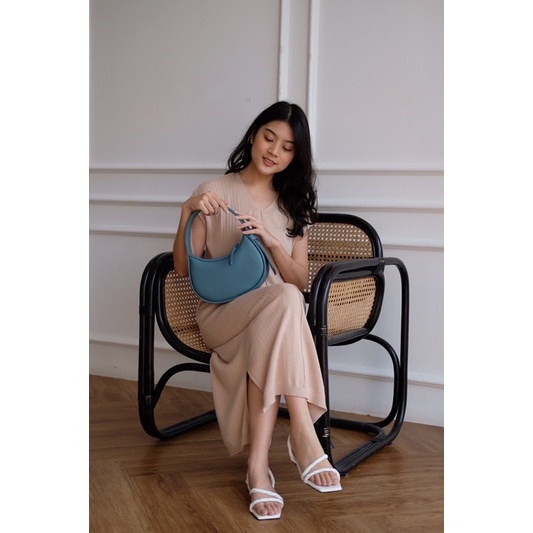 Produk basic sunday | Shopee Indonesia