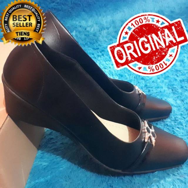 Jual SEPATU FORMAL KANTORAN UNTUK WANITA DIJAMIN SETELAH PAKAI TAMBAH ...
