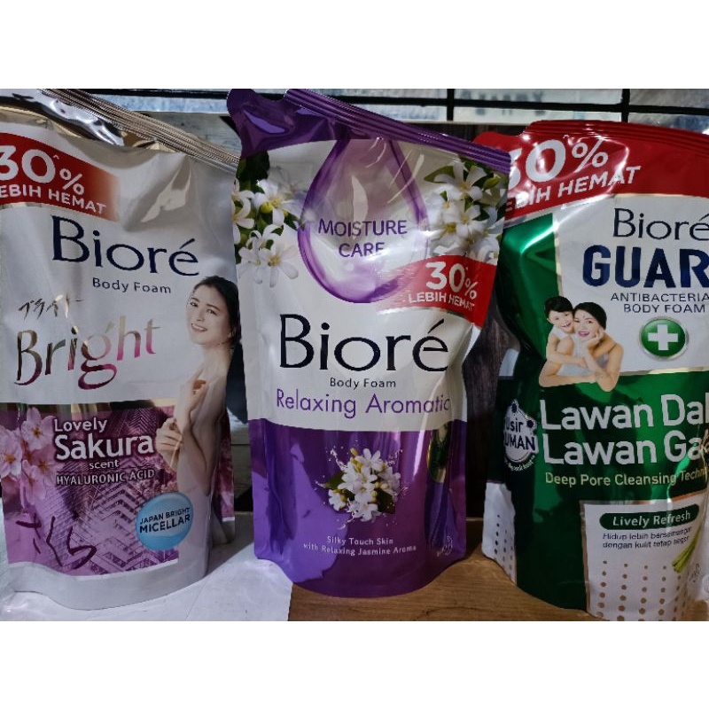 Jual Biore sabun cair 800 ml | Shopee Indonesia