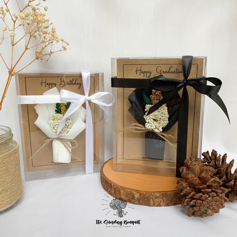 Jual Kado unik/kado wisuda/buket bunga/bunga wisuda/hadiah wisuda ...