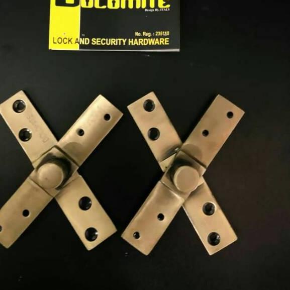 Jual Engsel putar jendela pivot dolomite antik brass | Shopee Indonesia