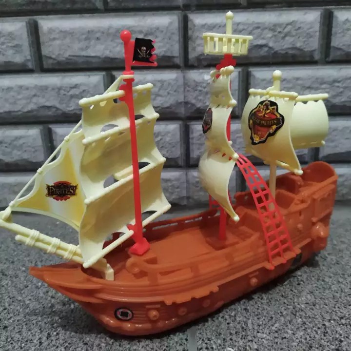 Jual Mainan Perahu Kapal Layar mainan perahu layar kapal pinishi ...