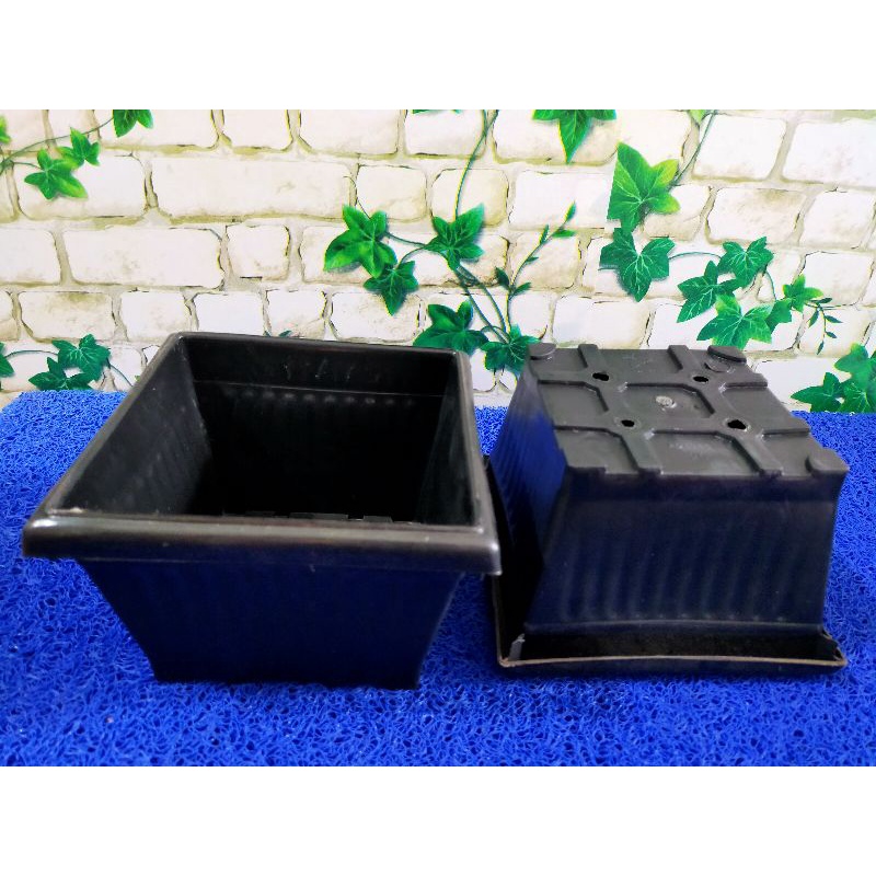 Jual POT SEGI 20 HITAM SET (8PCS) POT BUNGA / POT PLASTIK / POT HITAM ...