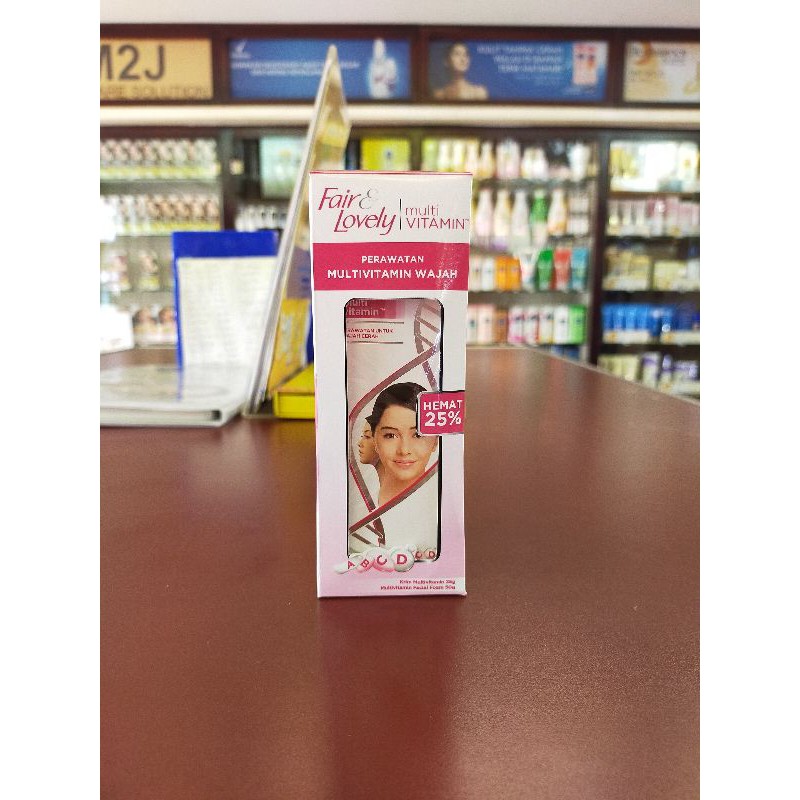 Jual PAKET PROMO Fair & Lovely Glow and Lovely paket promo isi Cream ...