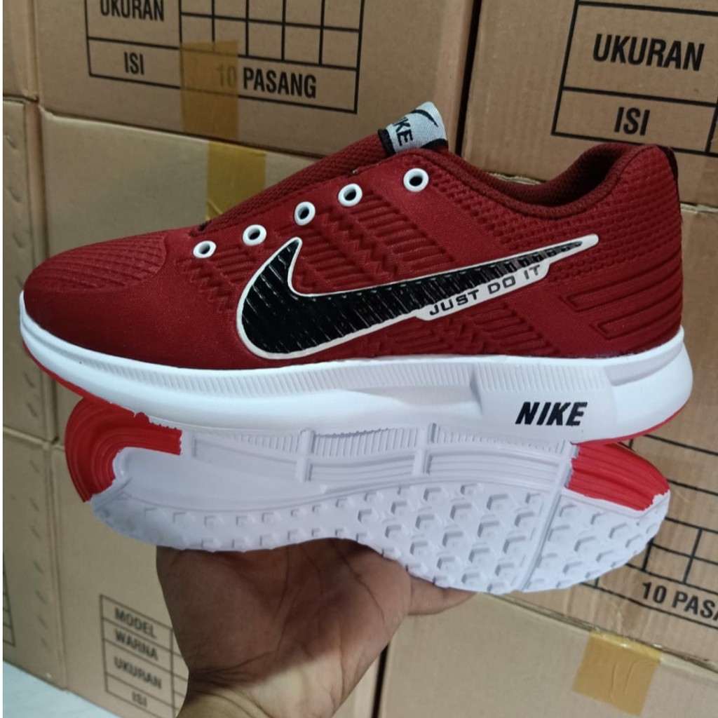 Jual NEW ARIVAL!!! SEPATU SNEAKERS Nike QUESTAR RIDE KEREN FULL HITAM ...