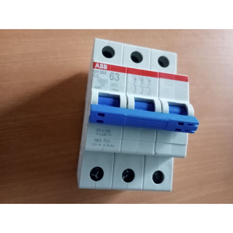 Jual MCB ABB 3P 63A SH 203 CL 63A 6KA Original . | Shopee Indonesia