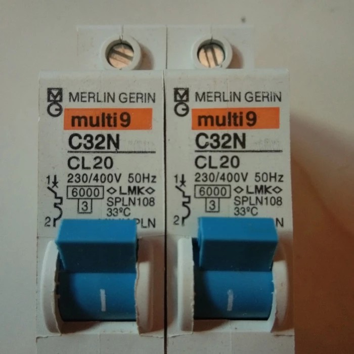 Jual mcb Merlin gerint /multi ABB schneider 20A modif | Shopee Indonesia Jual mcb Merlin gerint /multi ABB schneider 20A modif | Shopee Indonesia