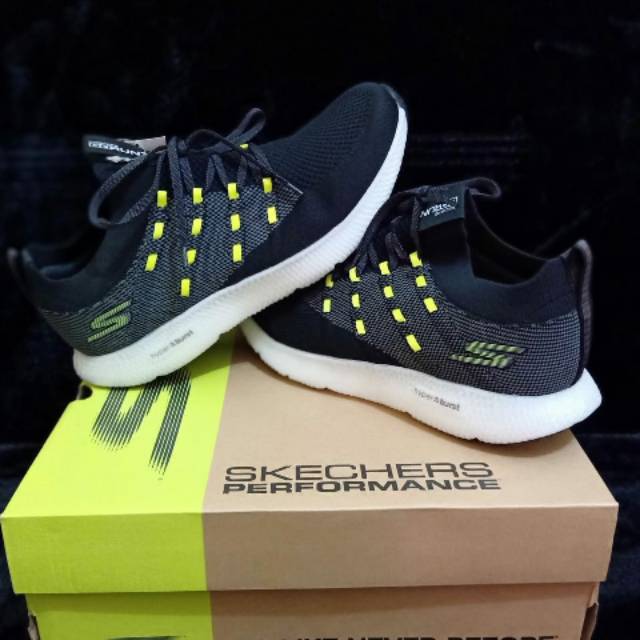 Jual Skechers go run 7 hyper burst | Shopee Indonesia