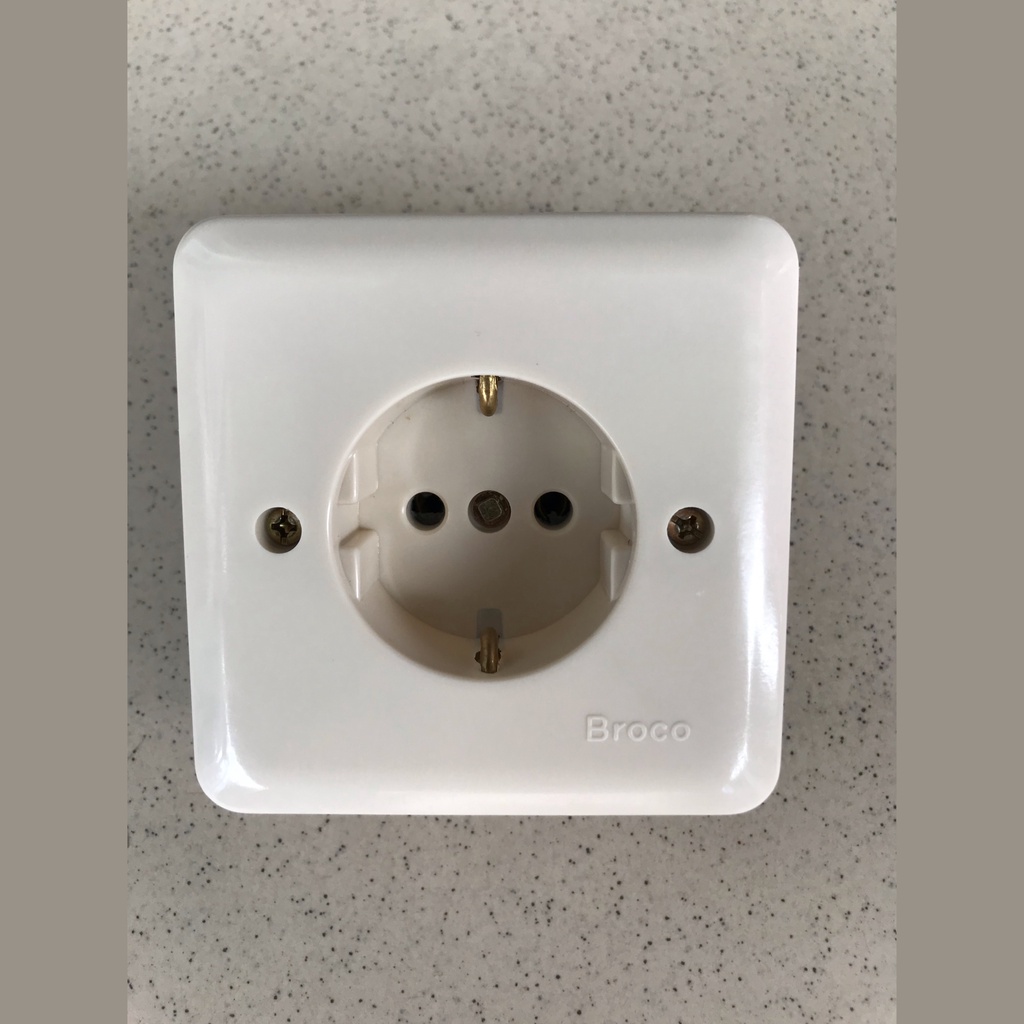 Jual Stop Kontak Dinding Inbow 1 Lubang Broco | Shopee Indonesia