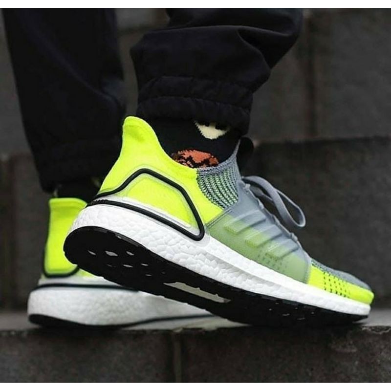 Adidas UltraBOOST 19 M original BNIB running men (EF1343) | Shopee ...
