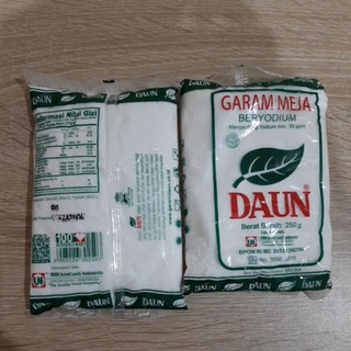 Jual garam meja merek DAUN beryodium / garam halus 250g | Shopee Indonesia