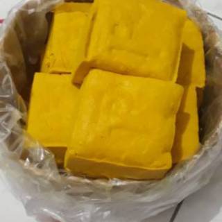 Jual Tahu Poo isi 10 biji kuning asli kediri Indonesia|Shopee Indonesia