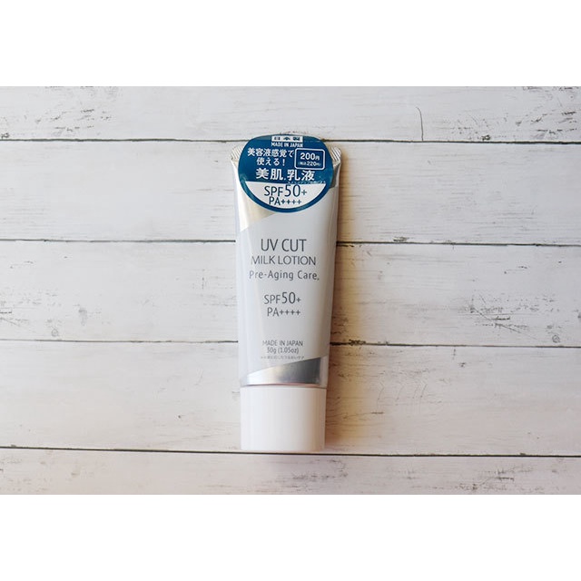 Jual DAISO UV Cut Milk Lotion Pre-Aging Care SPF 50+ PA++++ Original From Japan | Shopee Indonesia