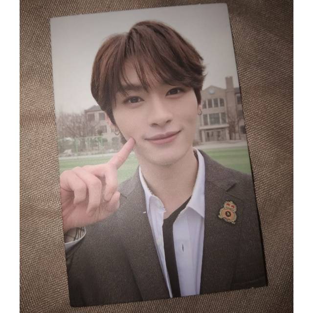 Jual Photocard Lee Know member pose | Shopee Indonesia