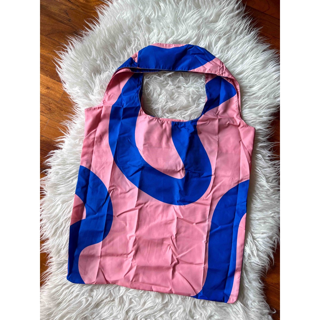 Jual Curved Lines Bubble Gum Foldable Shopping Bag / Tas Lipat / Tas ...