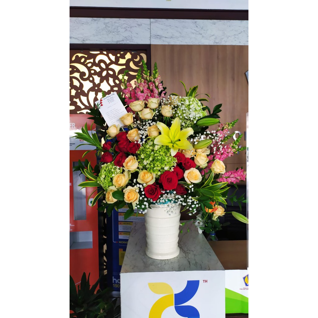 Jual BUNGA MEJA | RANGKAIAN BUNGA SEGAR | BUNGA MEJA LILY BABY BREATH ...