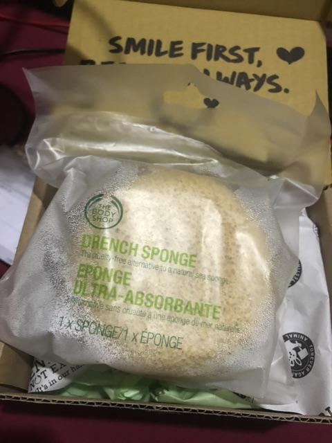 Body Shop Round Drench Sponge Large Harga