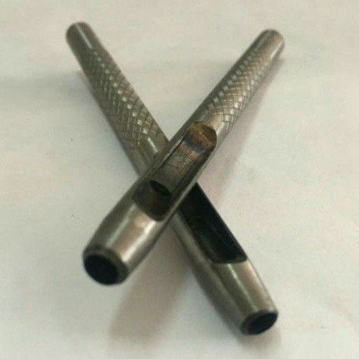 Jual alat plong 5/32 / pembolong mata ayam 200 / plong 4mm | Shopee ...