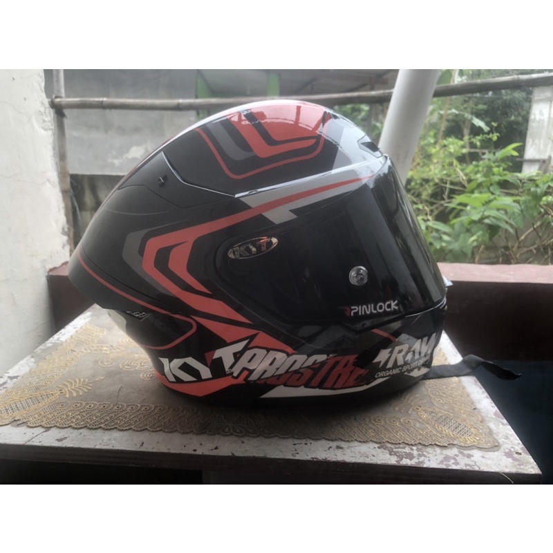 Jual HELM KYT TTC FULL FACE VISOR HITAM SECOND | Shopee Indonesia